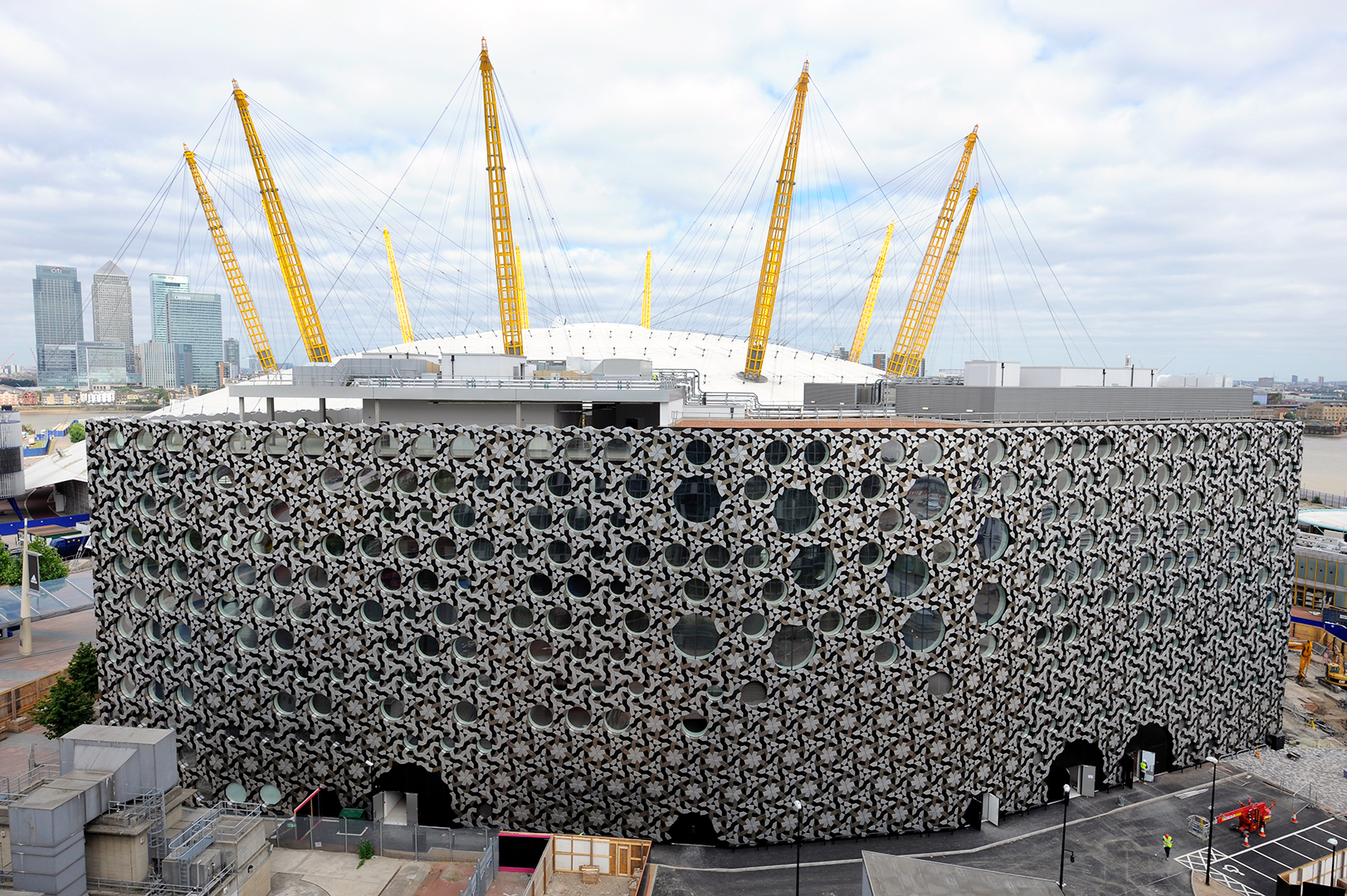 Ravensbourne University | London › Gebrüder Schneider